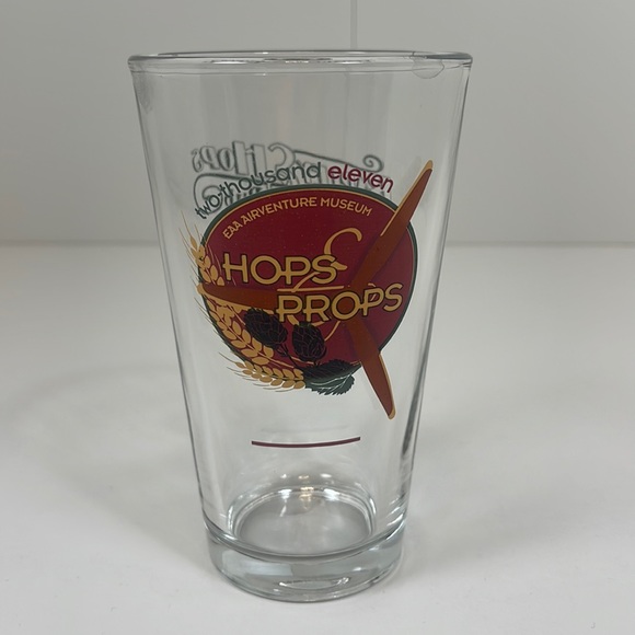 Barley & Hops Pub EAA | Dining | Nwot Barley Hops Pub 21 Eaa Airventure Museum Hops Props Pint ...